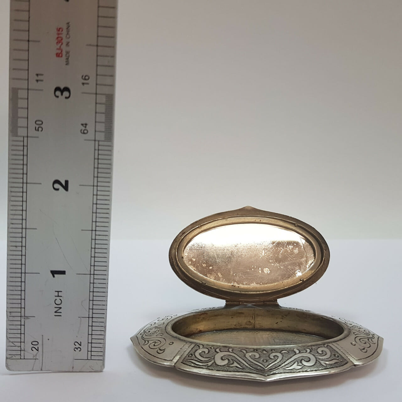 Vintage Japanese Solid Silver Compact Mirror #43447 - Monty's