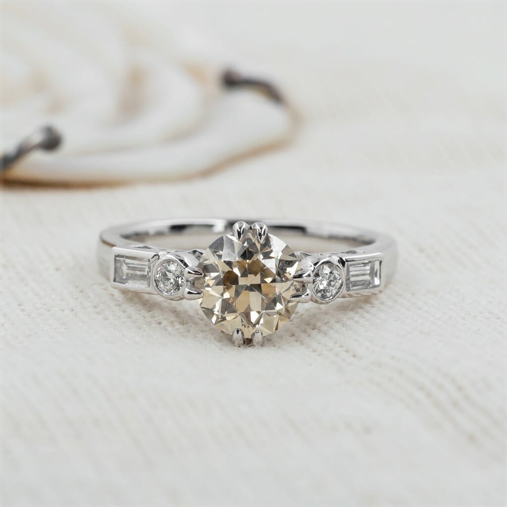 The Four C's Of Diamonds - A Complete Guide