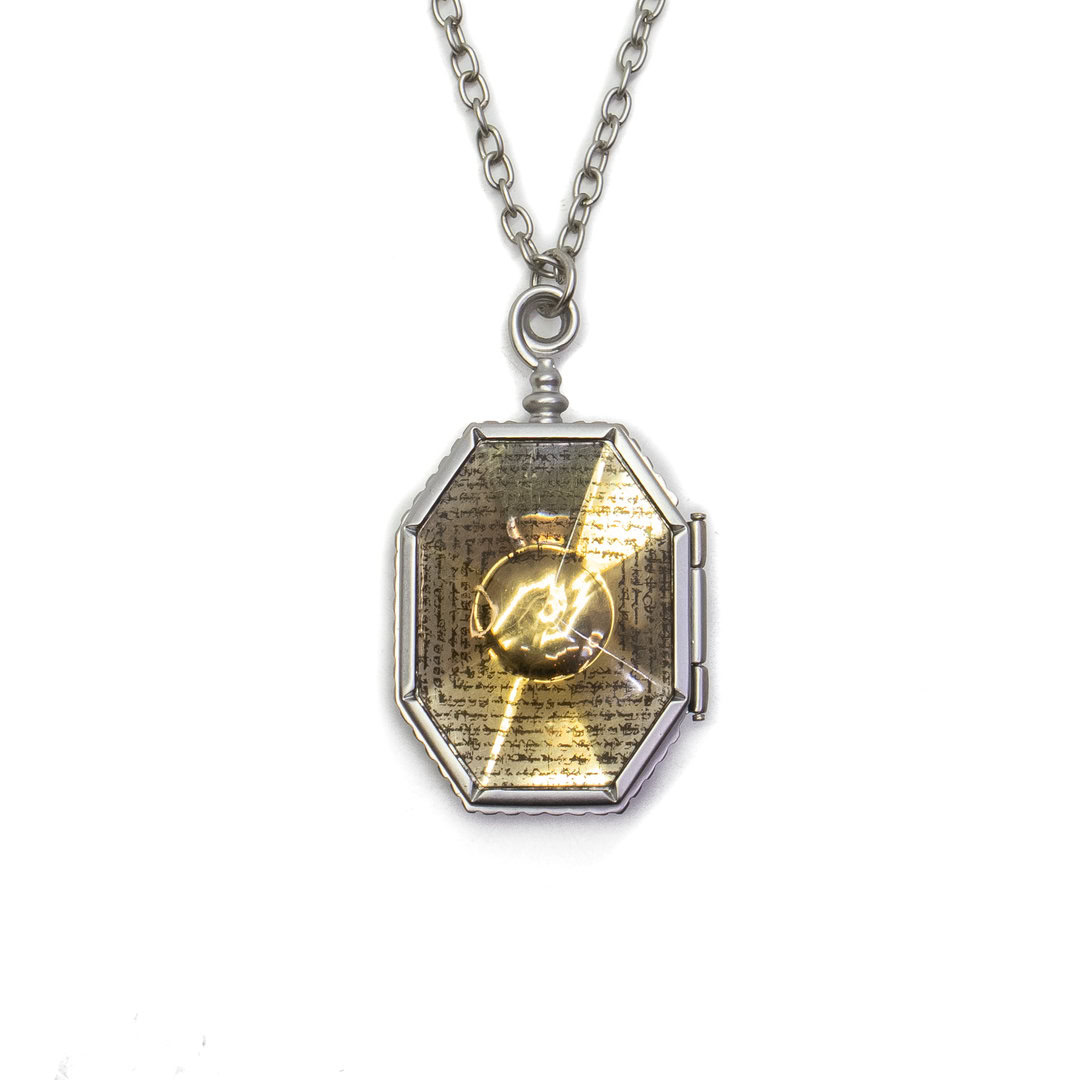 Harry Potter Gaunt Locket Horcrux Replica By The Noble Collection ...