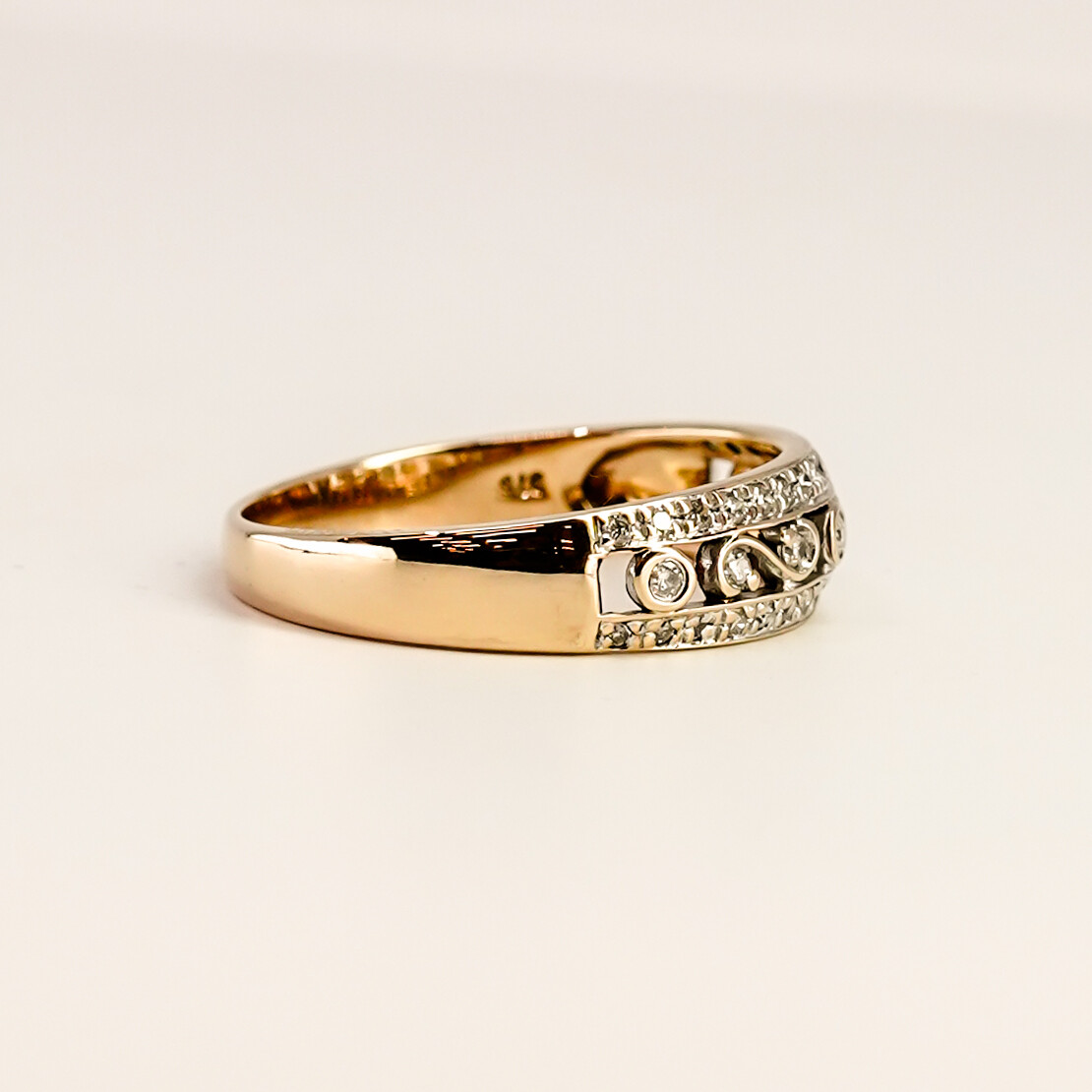 9ct Yellow Gold Diamond Cluster Band Ring Size Q½ – Openwork Scroll ...