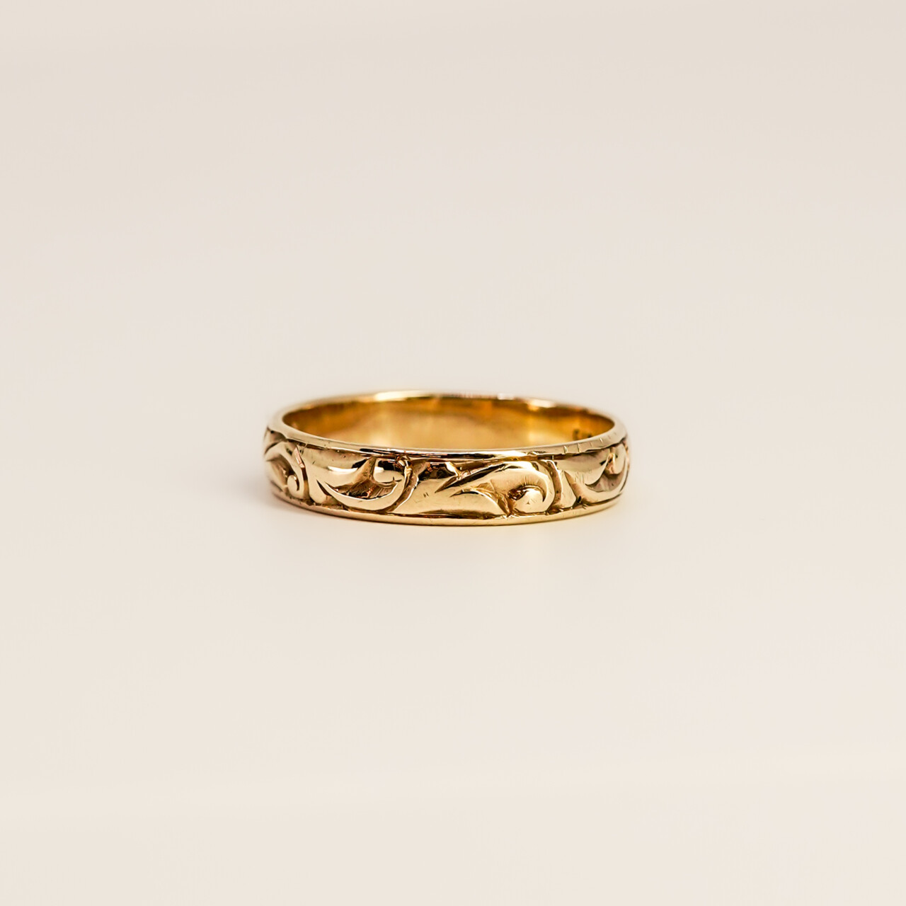 9ct Yellow Gold Ornate Engraved Scrollwork Band – Size Q #67395 - Monty's