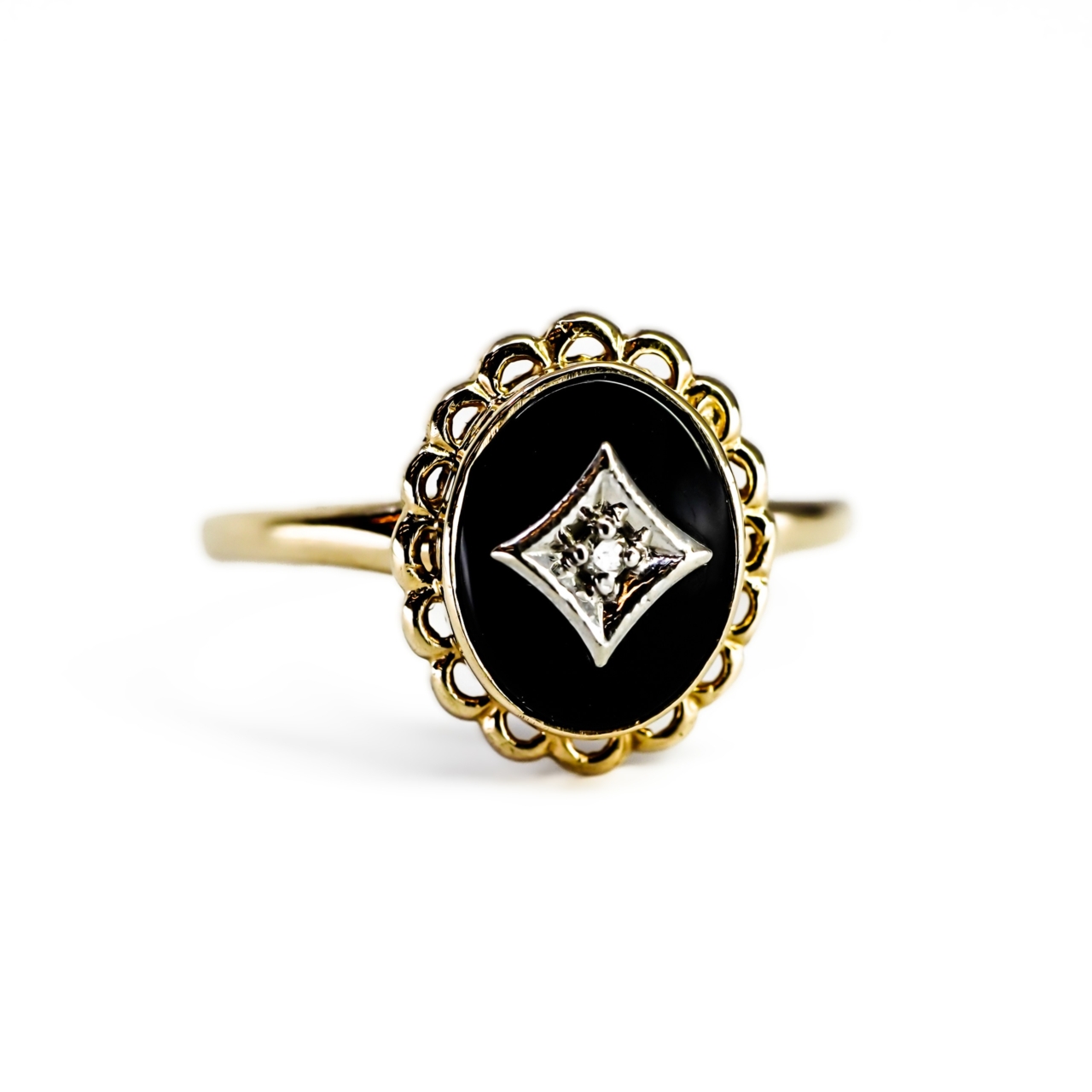 10ct Yellow Gold Onyx And Diamond Ring Size P #68947 - Monty's