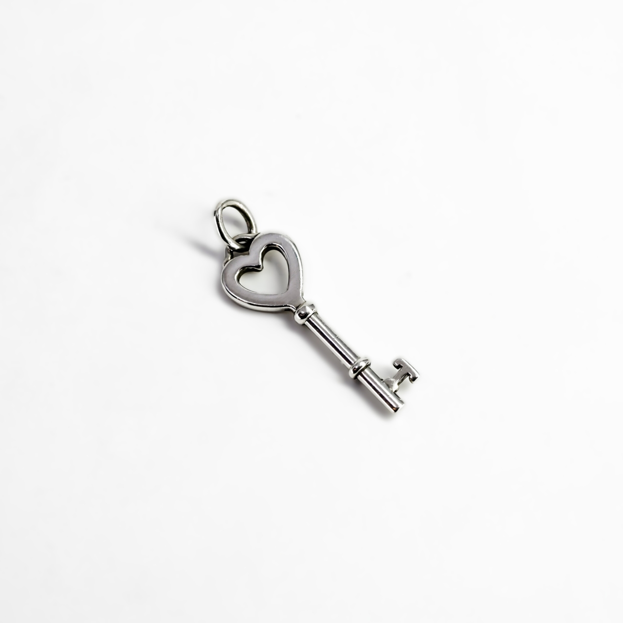 Pre-Owned Tiffany & Co. Silver Or Gold Jewellery - Monty's